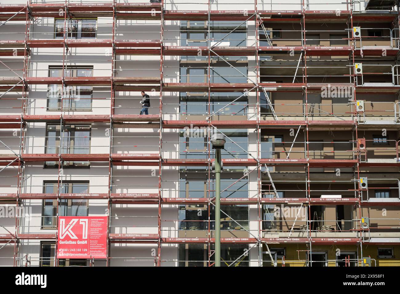 Scaffolding, housing construction, residential building, Bundesallee ...
