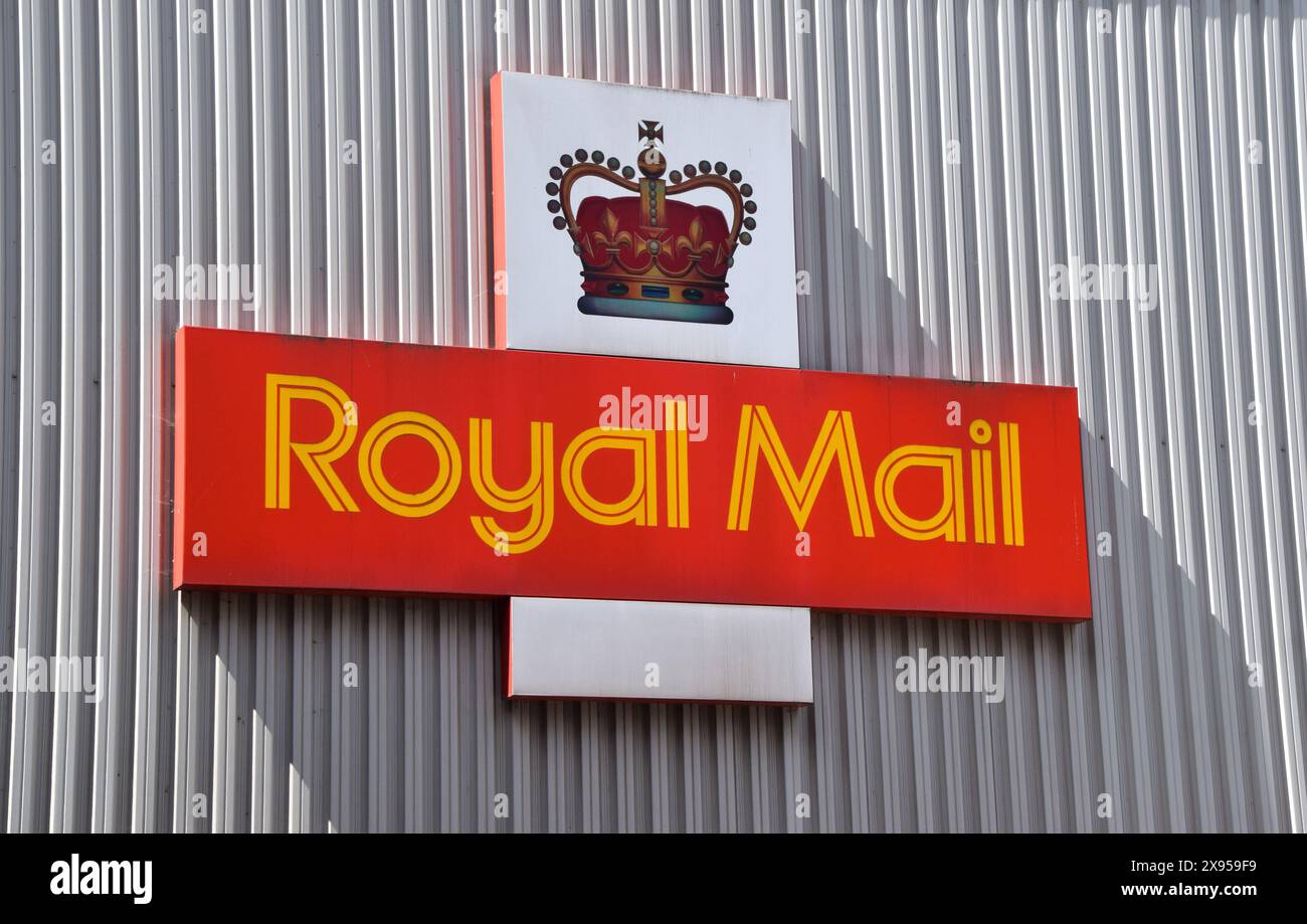 London, England, UK. 29th May, 2024. The Royal Mail logo at the NW1 ...
