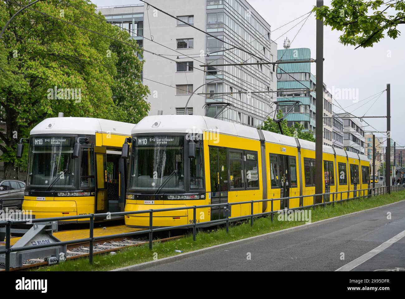 M10 tram, Turmstrasse, Moabit, Mitte, Berlin, Germany, M10 Straßenbahn ...