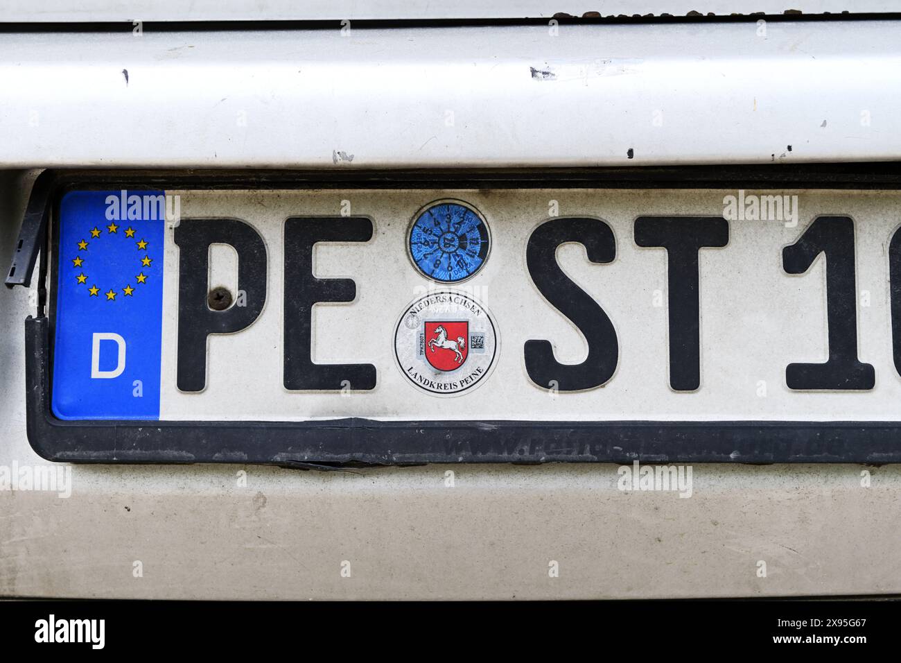 Pe st hi-res stock photography and images - Alamy