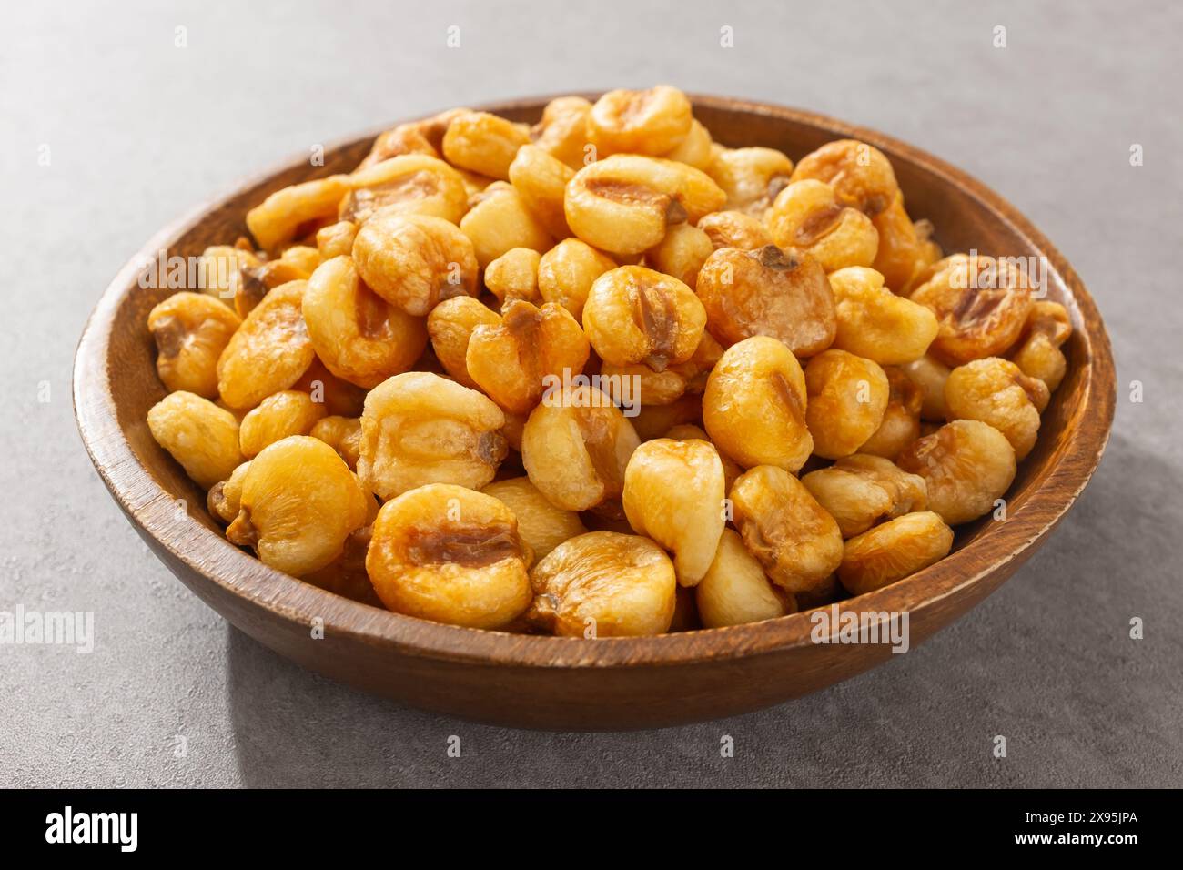 Corn size hi-res stock photography and images - Alamy