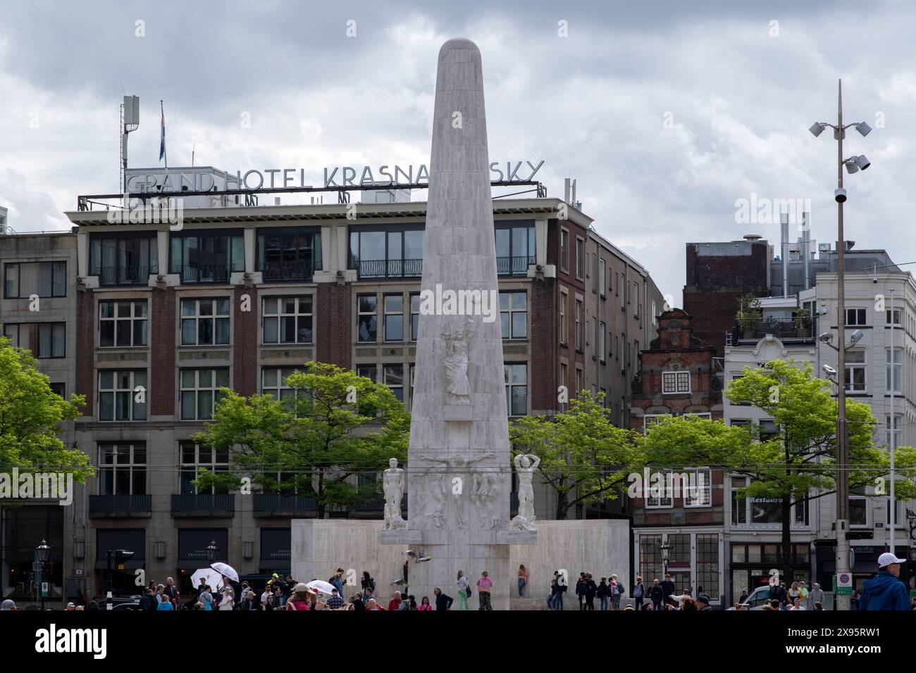 The Remembrance Of The Dead Statue At Amsterdam The Netherlands 27-5 ...