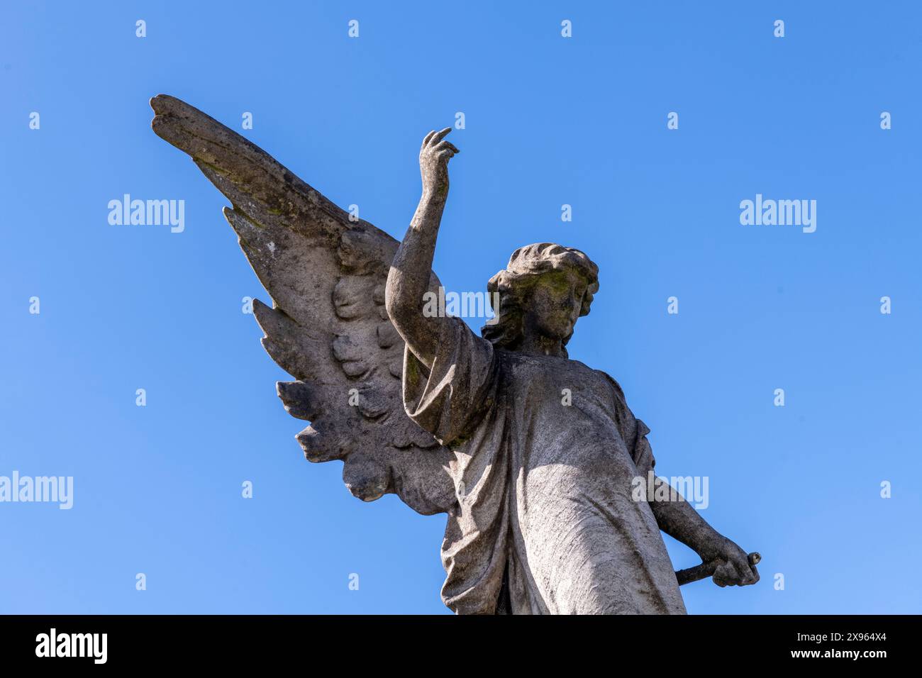 Church (Rock) Cemetery in Nottingham, Nottinghamshire England UK Stock ...