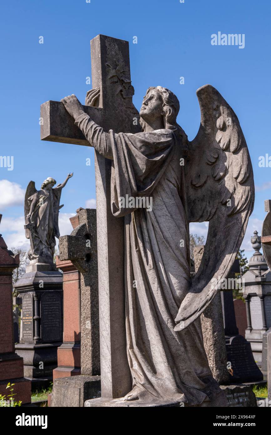 Church (Rock) Cemetery in Nottingham, Nottinghamshire England UK Stock ...