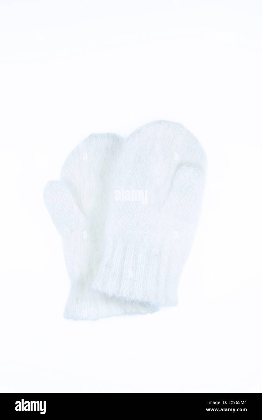 Mittens white hi-res stock photography and images - Alamy