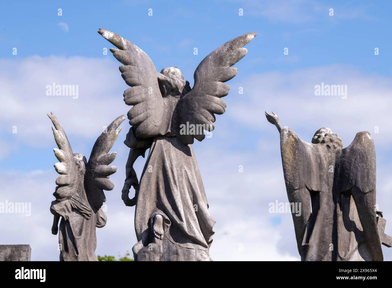 Church (Rock) Cemetery in Nottingham, Nottinghamshire England UK Stock ...