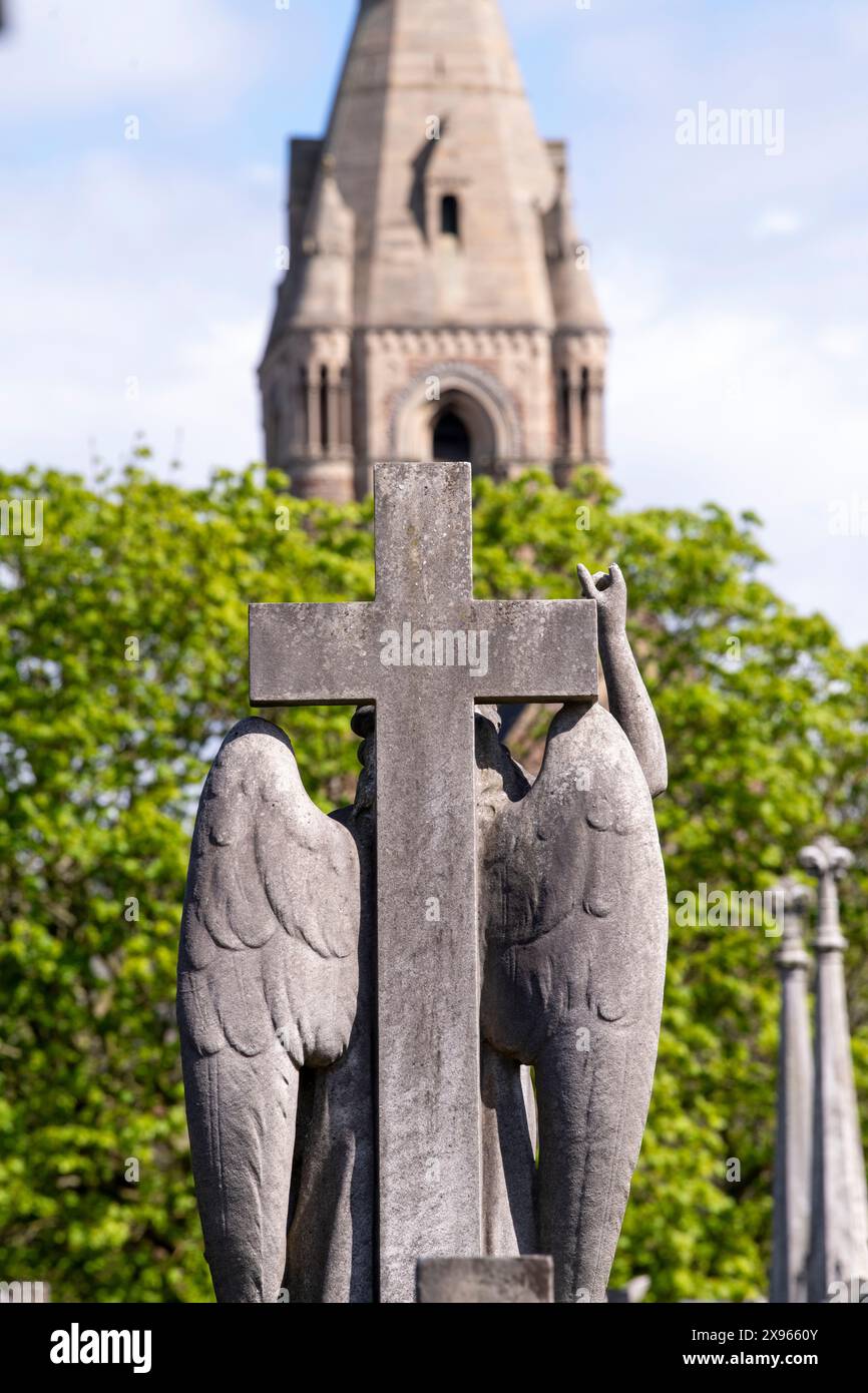 Church (Rock) Cemetery in Nottingham, Nottinghamshire England UK Stock ...