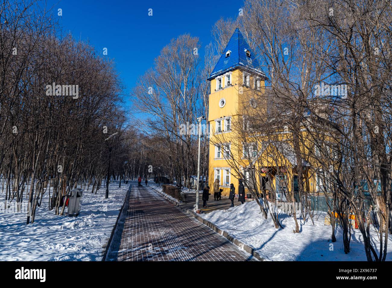 Old Russian building, Heihe, Heilongjiang, China, Asia Stock Photo - Alamy