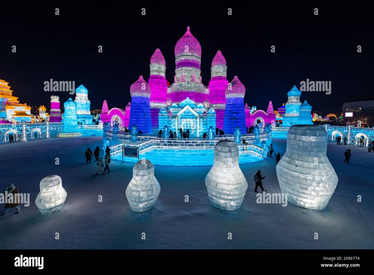 Illuminated buildings made out of ice, Ice International Ice and Snow ...