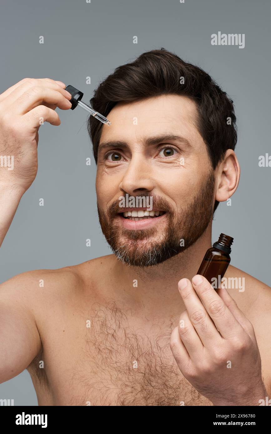 Man without a shirt hi-res stock photography and images - Alamy