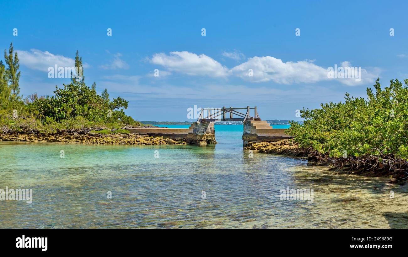 Footbridge from Ireland Island to Hospital Island, Sandys, Bermuda ...