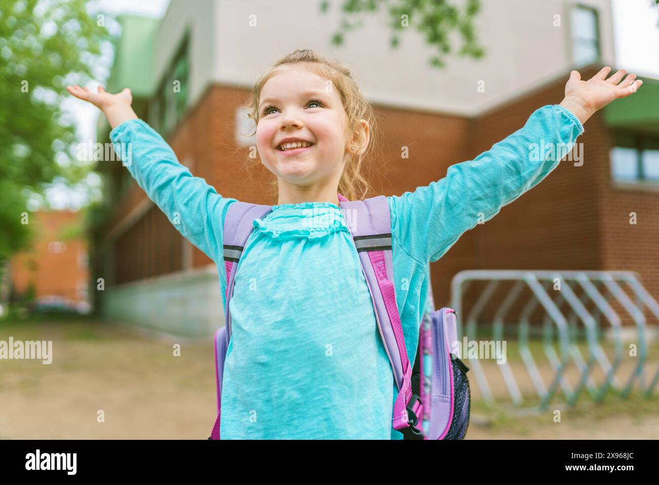 girl with backpack is ready for her first day of school Stock Photo - Alamy