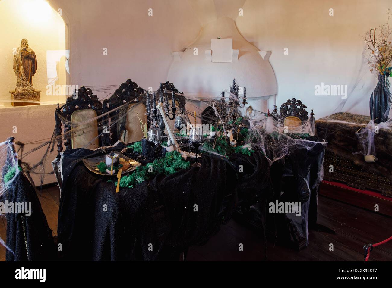 Spooky Halloween table interior decoration, Bran Castle (Dracula Castle ...