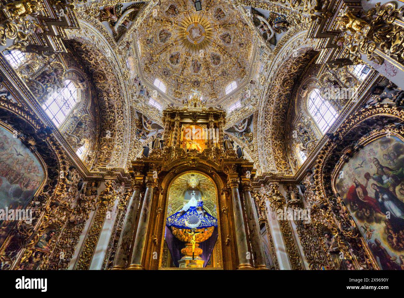 Apse with Cipres, Chapel of the Rosario, 1690, Santo Domingo Church ...
