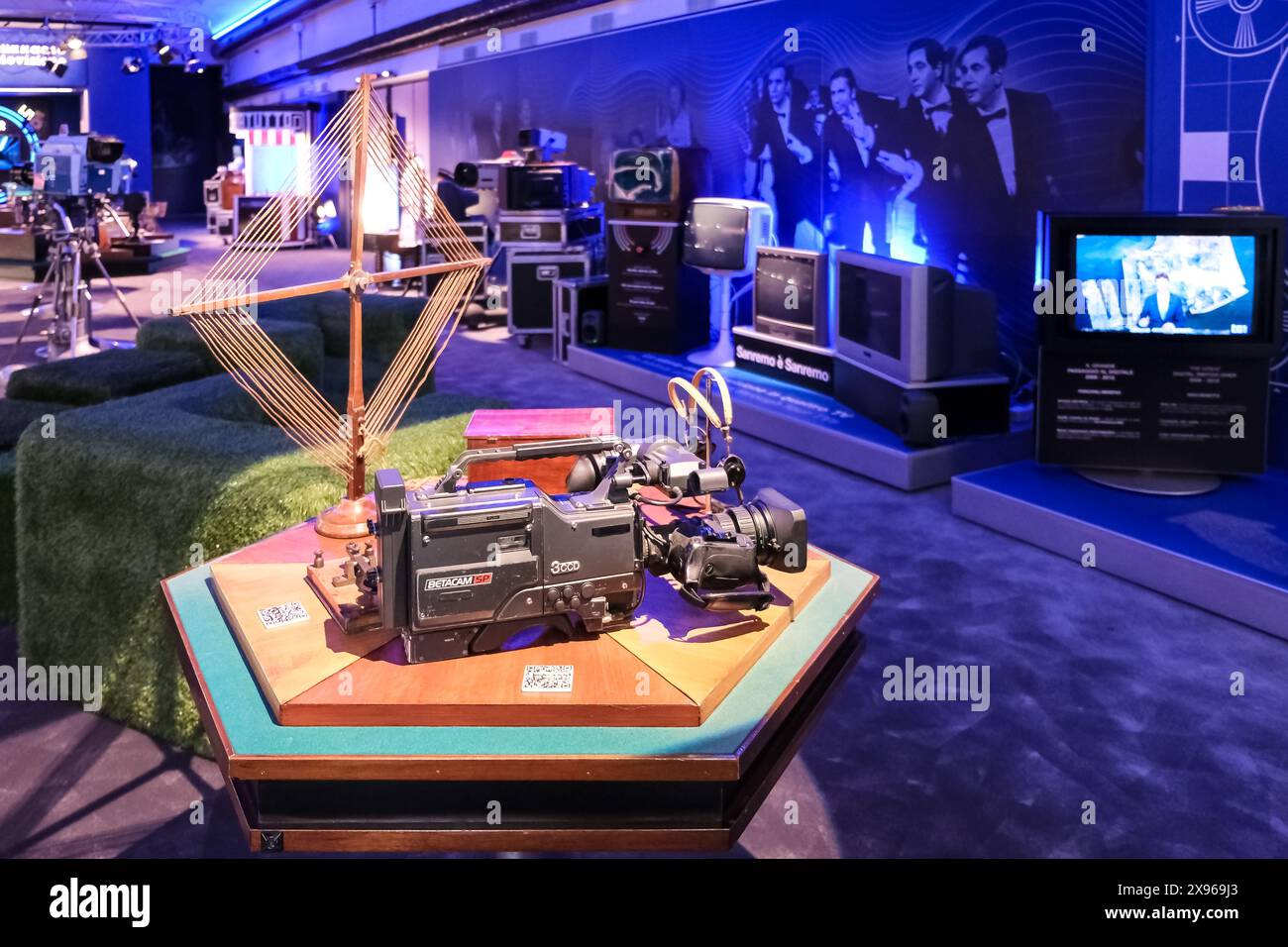 Cameras on display at the Museum of Radio and Television located in the ...