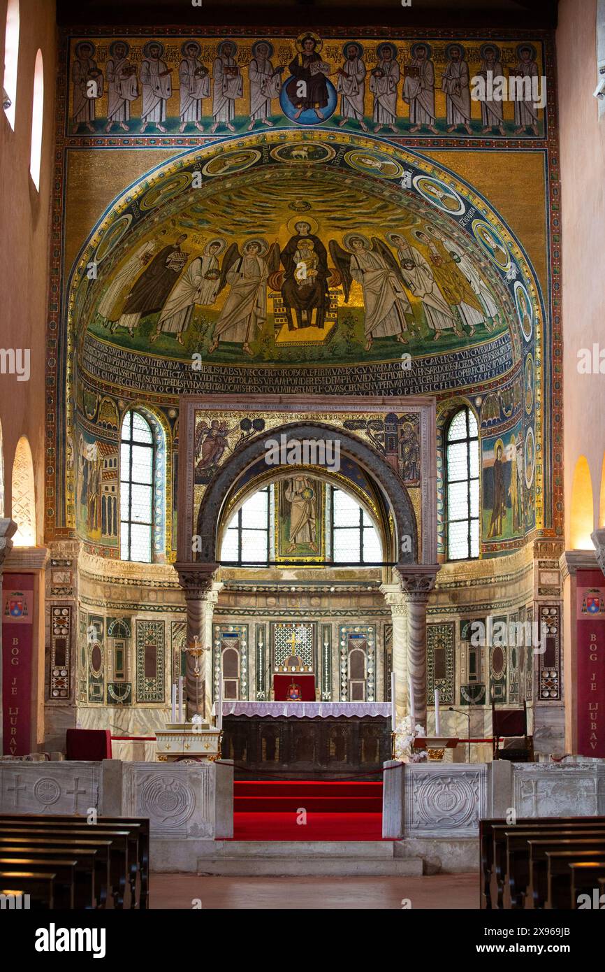 Fresco 6th century church hi-res stock photography and images - Alamy