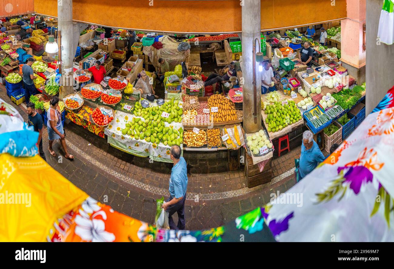 View of produce and market stalls in Central Market in Port Louis, Port ...