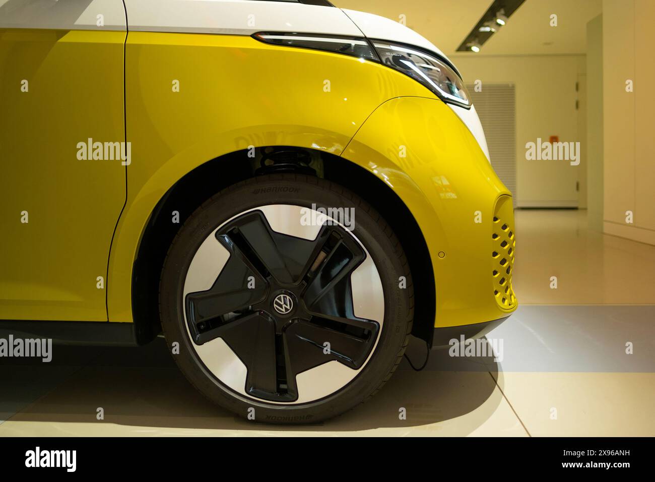 classic yellow electric bus Volkswagen ID Buzz, Old-school cool meets ...