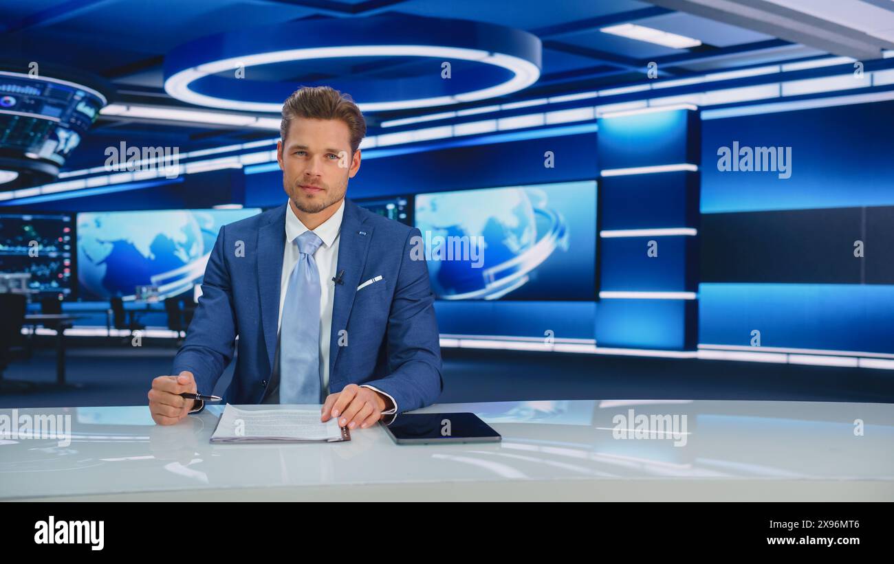 Beginning Evening News TV Program: Anchor Presenter Reporting on ...