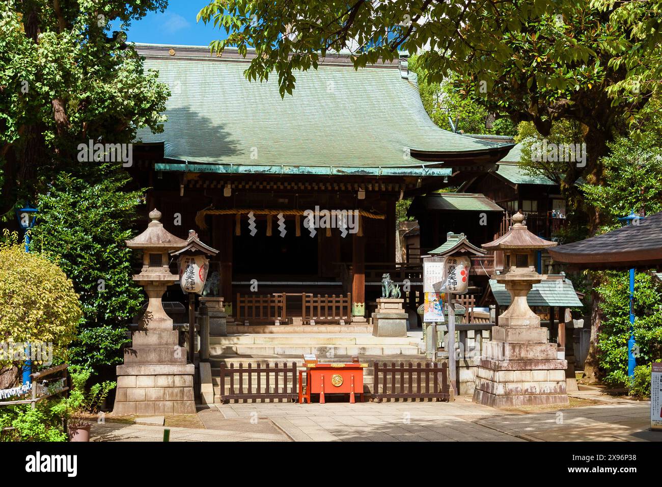 Religious architecture in Japan. Gojoten Shrine in Ueno Park in Tokyo ...