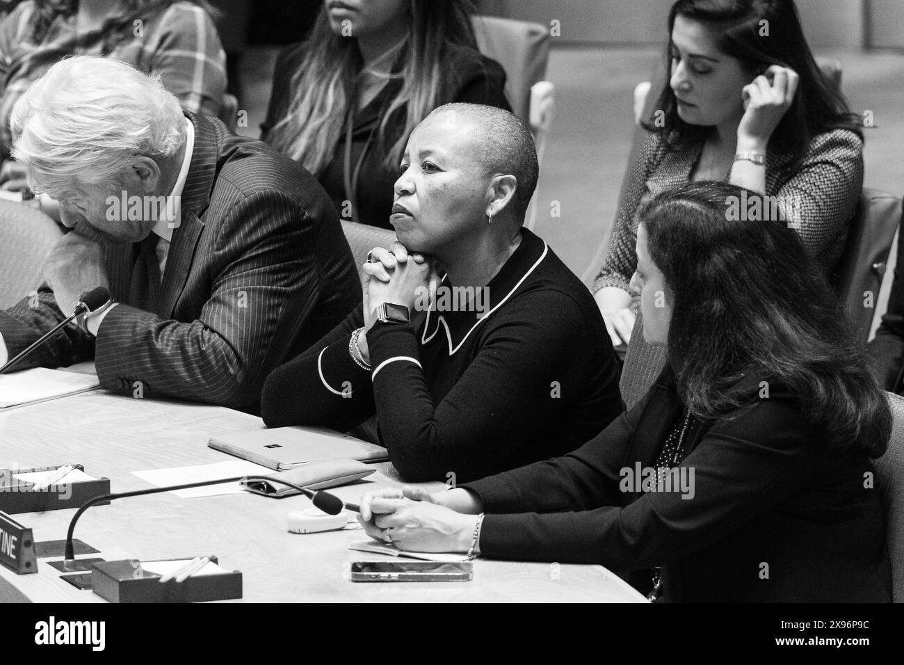 South africa un ambassador mathu joyini hi-res stock photography and ...