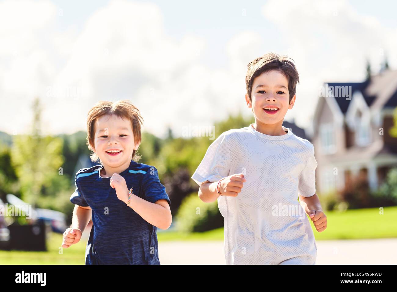 kids running Outdoor activities by running make the child's body ...