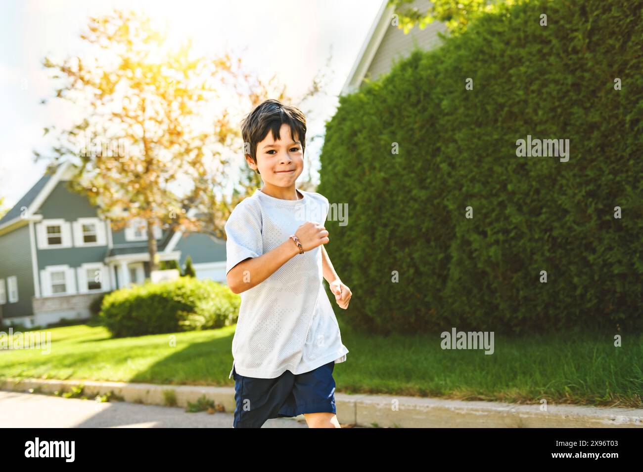 kid running Outdoor activities by running make the child's body healthy ...