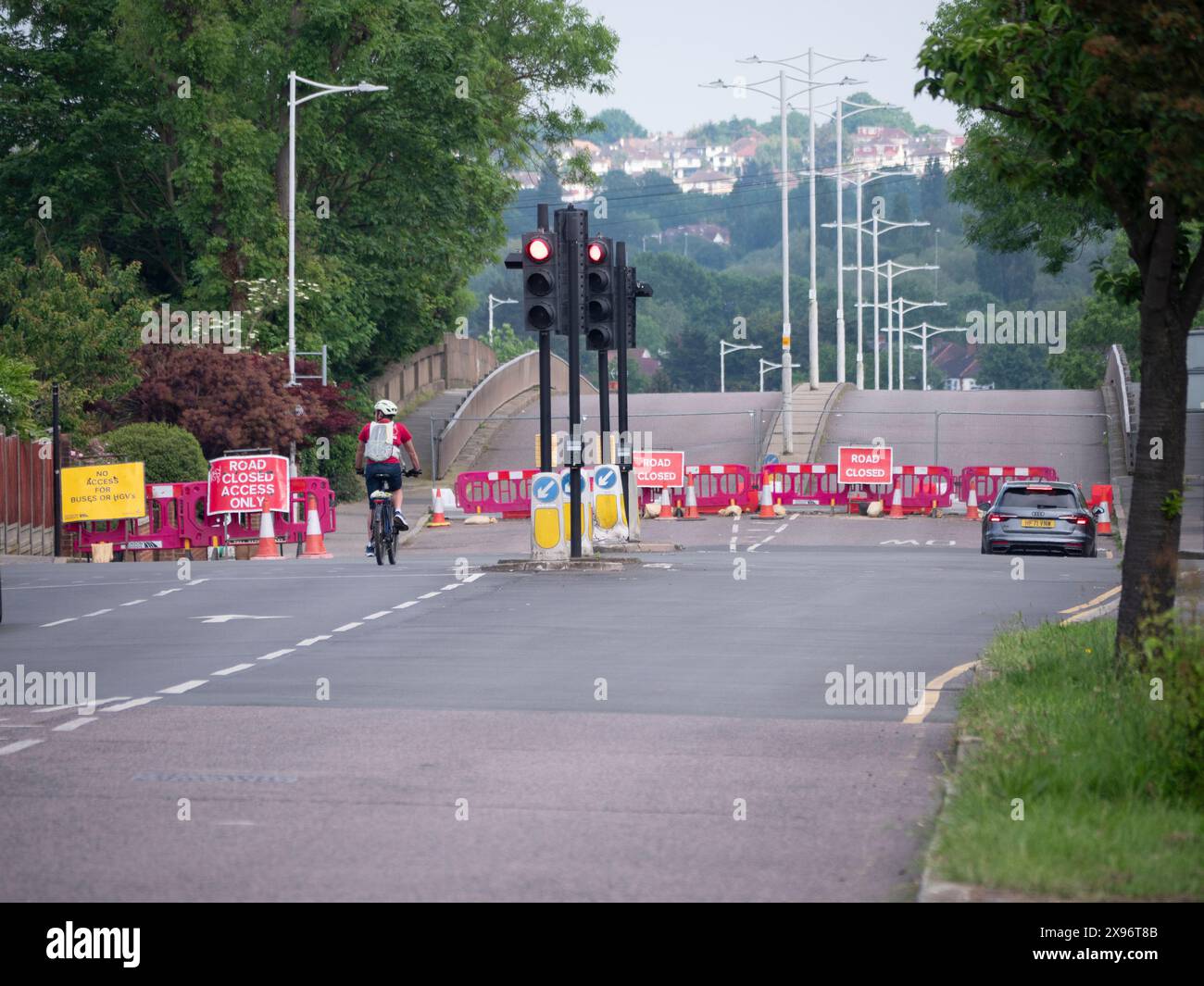 Broadmead Road Bridge in the London Borough of Redbridge , the bridge ...