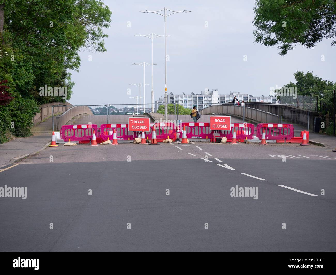 Broadmead Road Bridge in the London Borough of Redbridge , the bridge ...