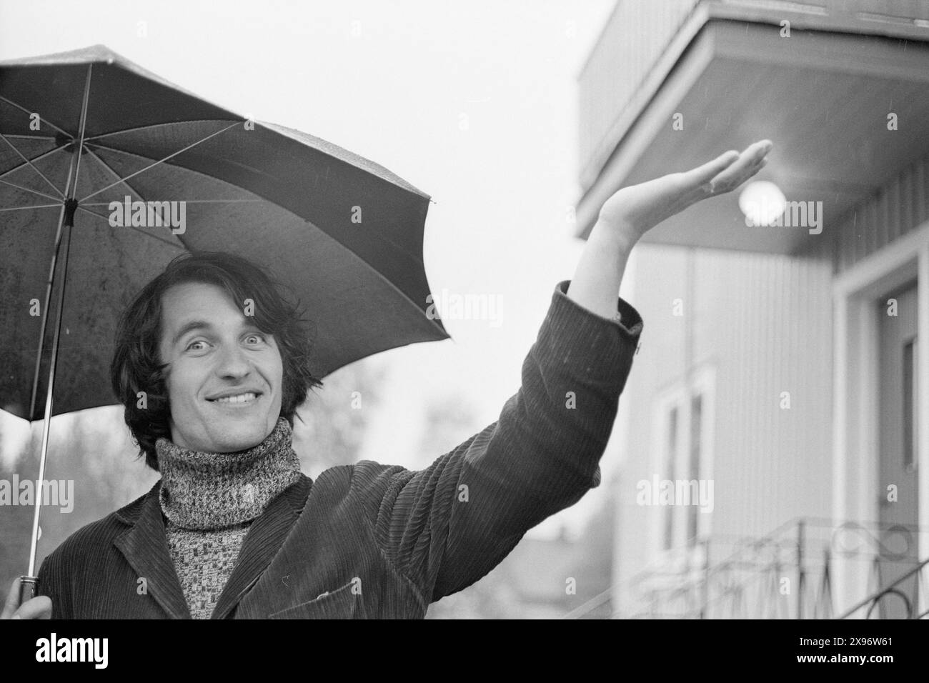 Aktuell 39-10-1971 : Livet på Finnskogene. Charlie Chaplins datter ...