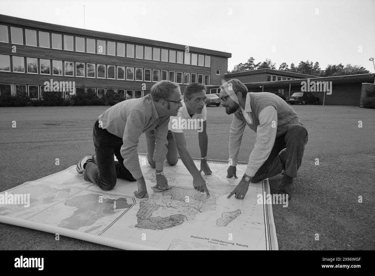 Hjelp hi-res stock photography and images - Alamy