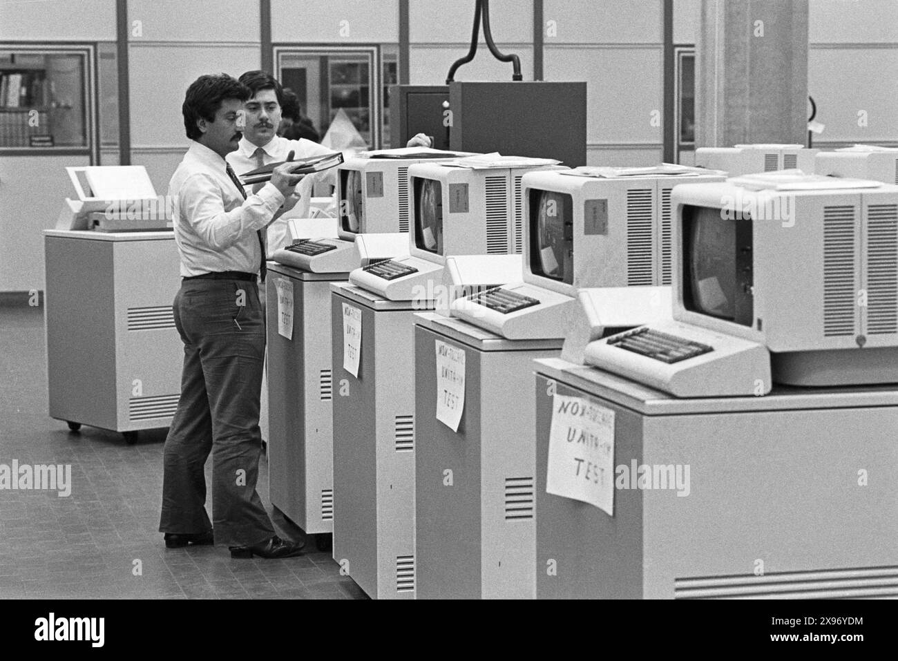 - Stabilimento IBM di Santa Palomba (Roma), giugno 1984 - IBM plant in ... - Stabilimento IBM di Santa Palomba (Roma), giugno 1984 - IBM plant in ...