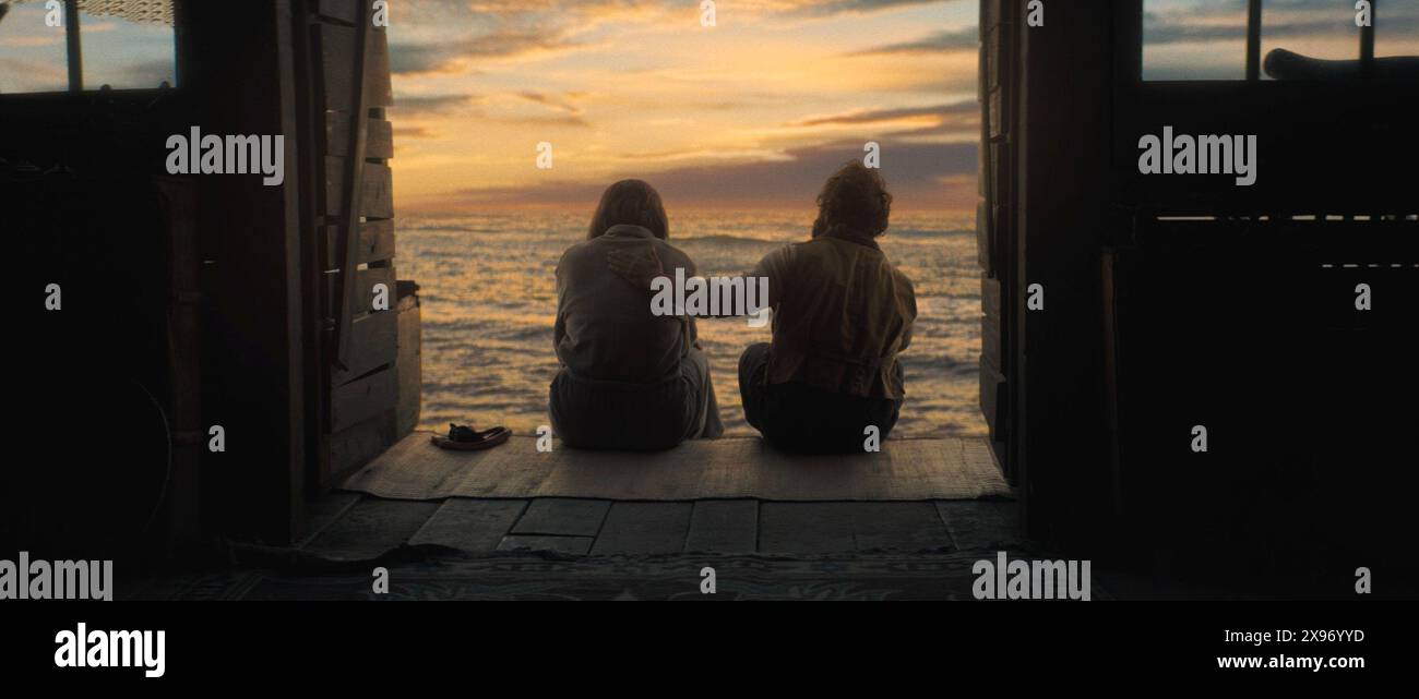 YOUNG WOMAN AND THE SEA, from left: Daisy Ridley as Trudy Ederle ...