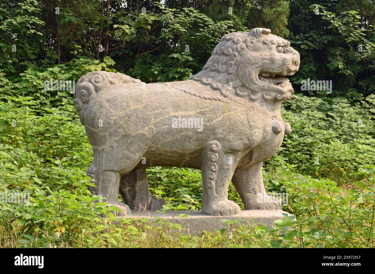 Ancient Stone Statues on Sacred Way, North Song Dynasty Imperial Tombs ...