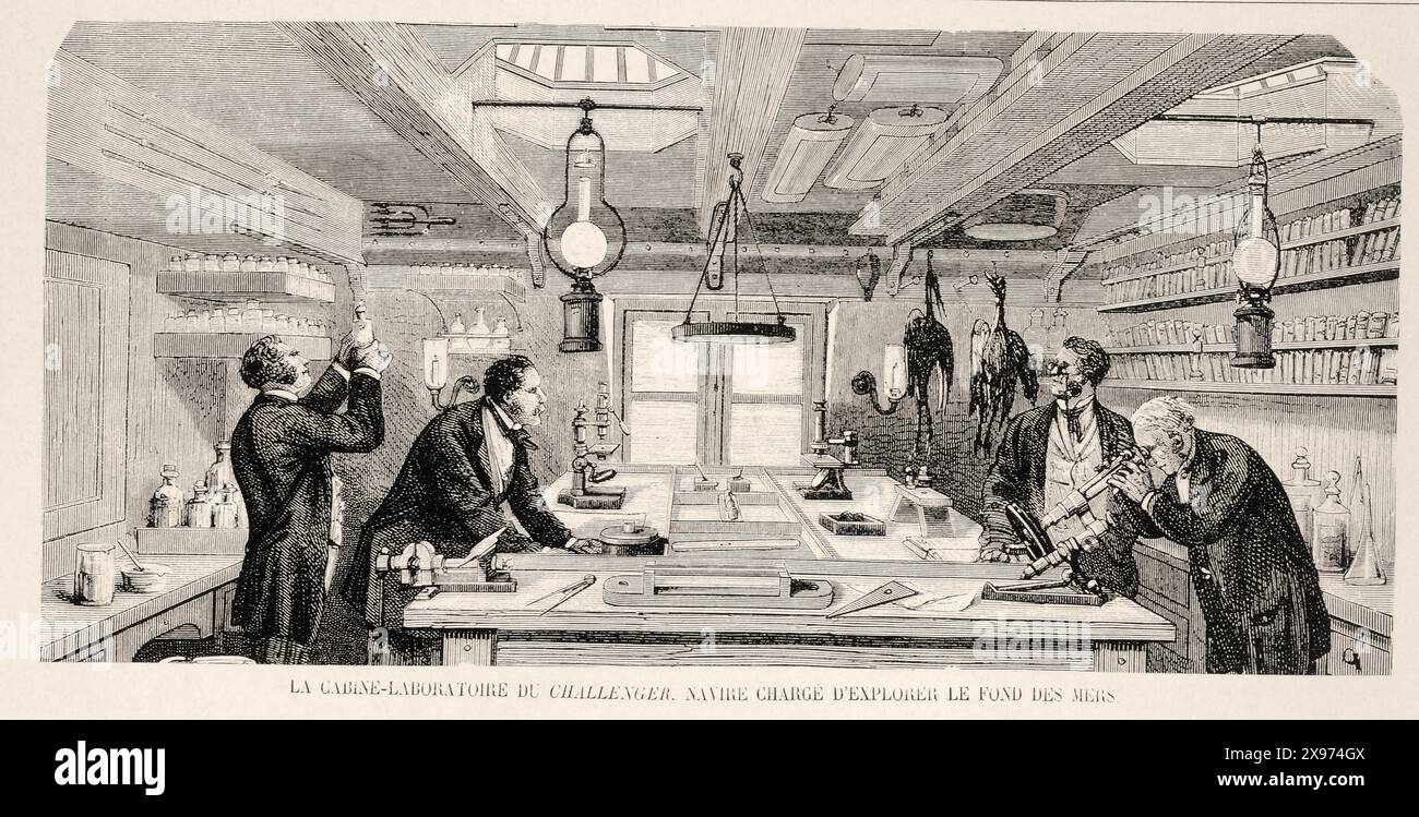 "LA CABINE-LABORATOIRE DU CHALLENGER. NAVIRE CHARGÉ D'EXPLORER LE FOND ...