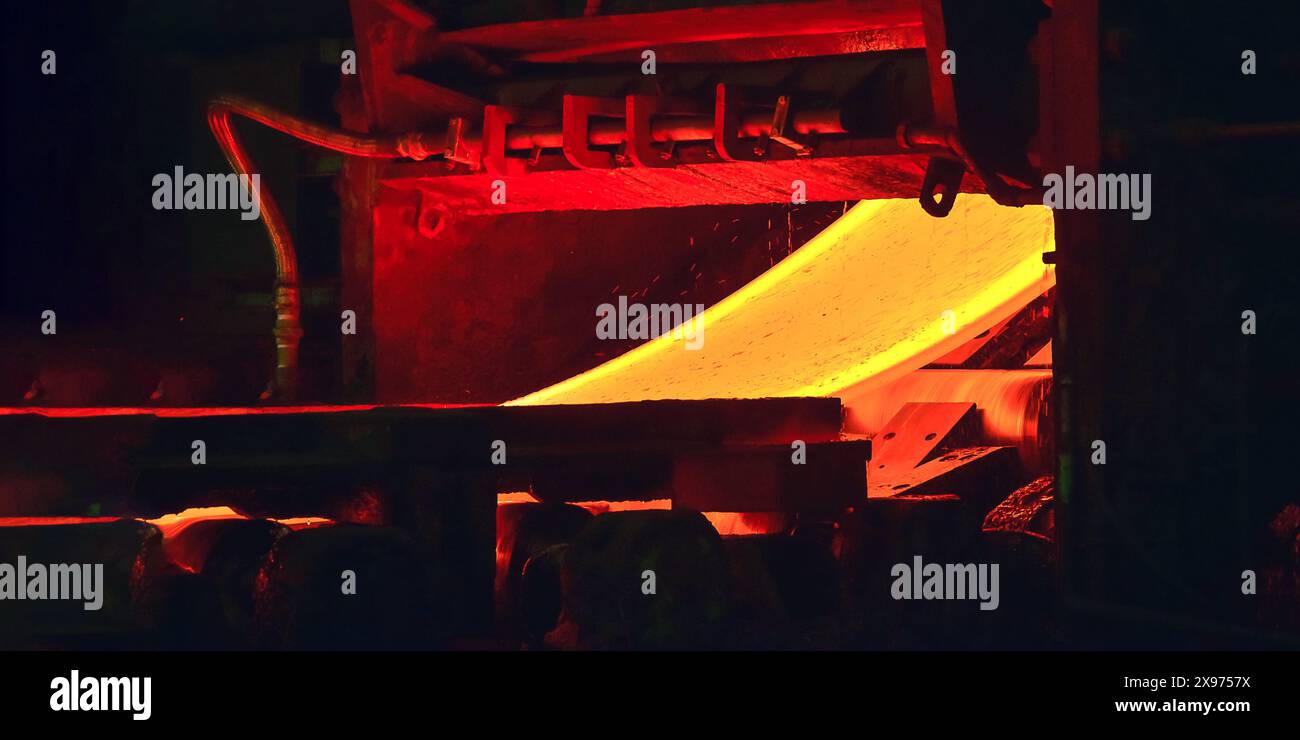 Rolled sheet steel production hi-res stock photography and images - Alamy