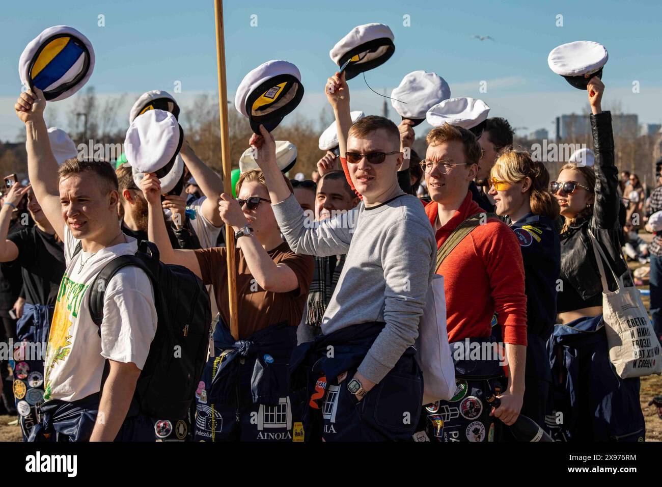 Aalto University Swedish-speaking history students holding their ...