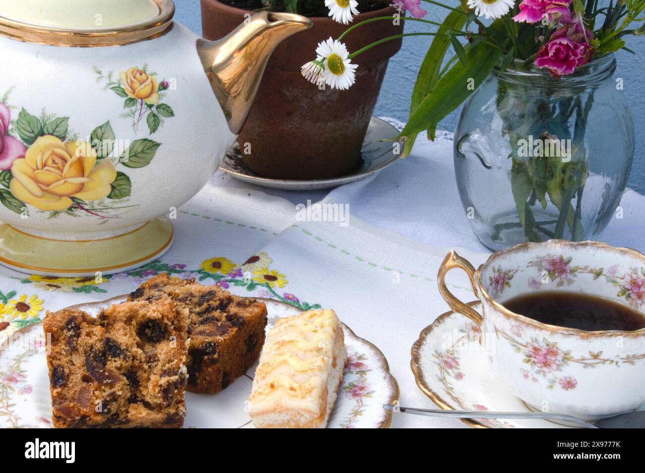 Traditional afternoon tea party hight tea Stock Photo - Alamy