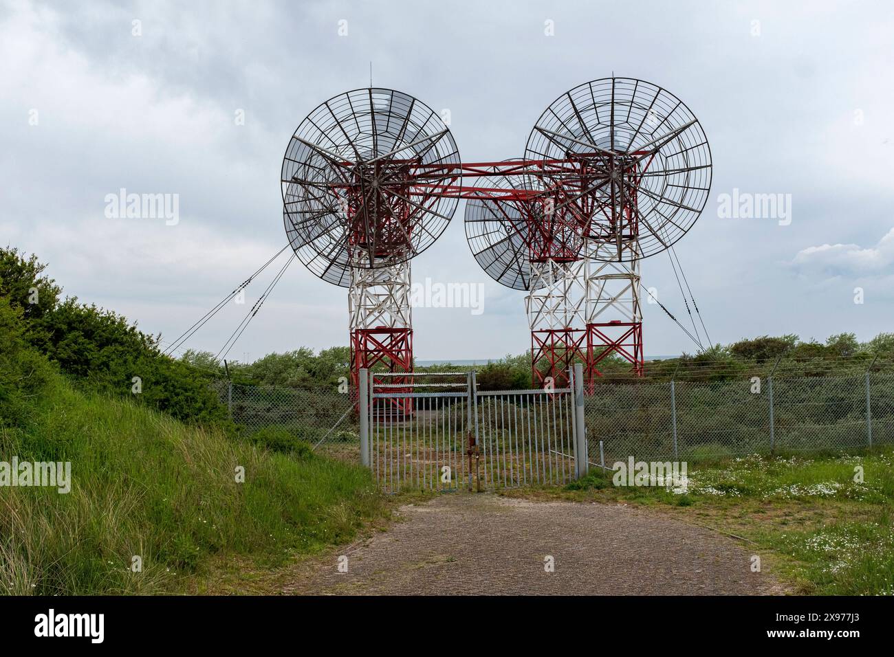 Troposcatter Antenna s Former USA Troposcatter Antenna s, used during ...