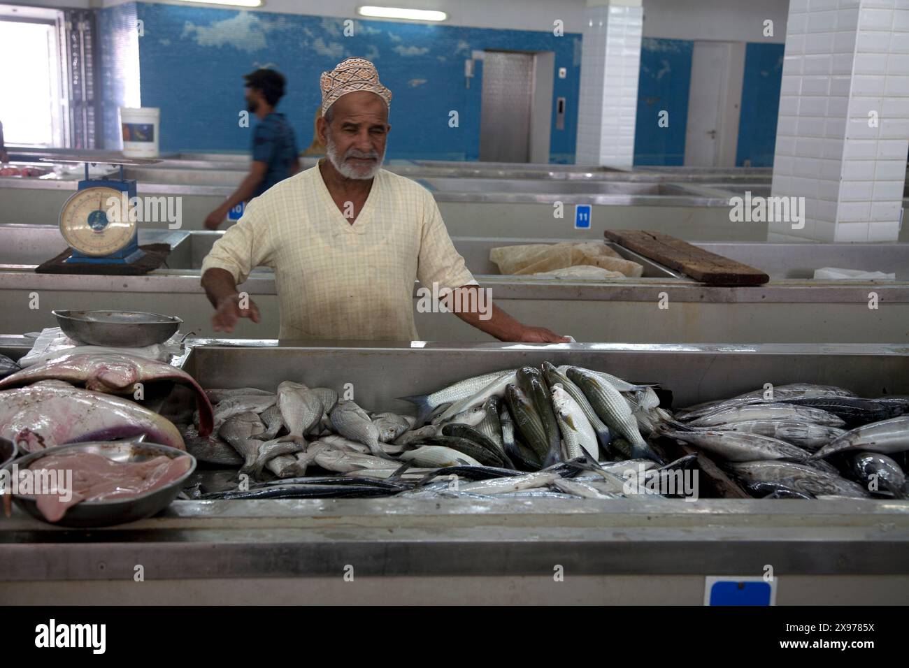 inside fish suq mutrah suq oman middle east Stock Photo - Alamy