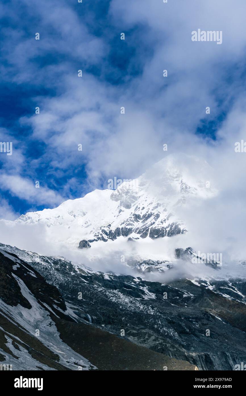snow covered mountain peaks, Mountain in nepal, mount everest country ...