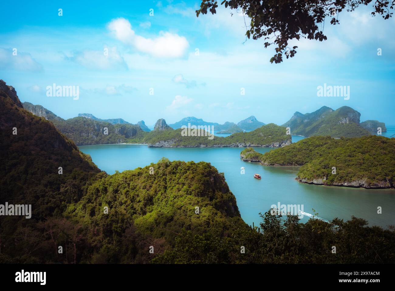 Mu koh ang thong hi-res stock photography and images - Alamy