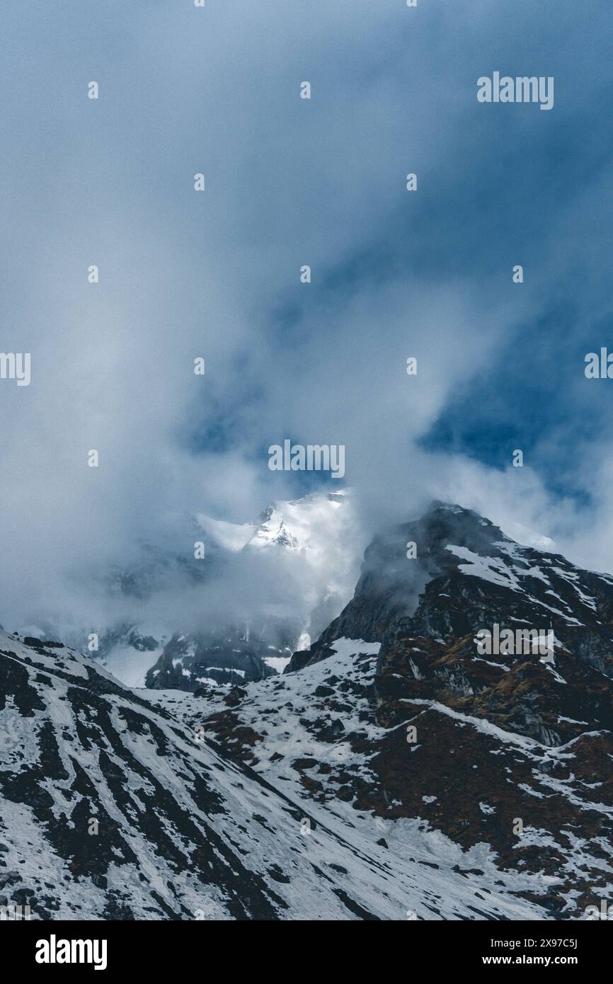 snow covered mountain peaks, Mountain in nepal, mount everest country ...