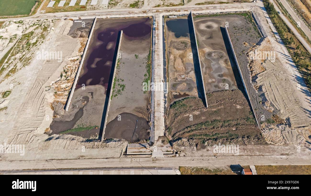 Solid waste recycling plant hi-res stock photography and images - Alamy