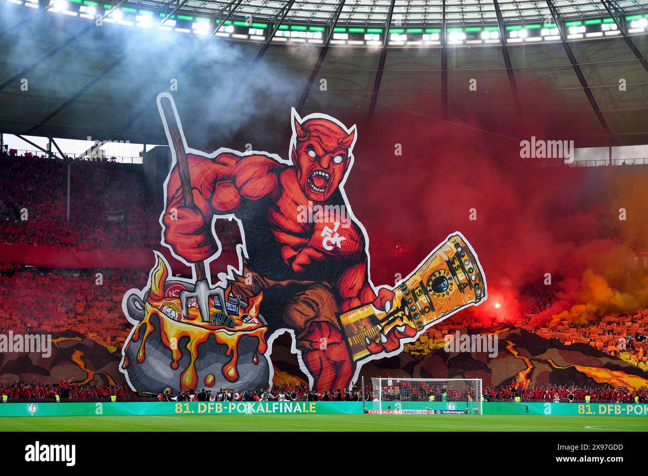 Red Devil with cup, choreo, choreography, fan action fan block, fans ...