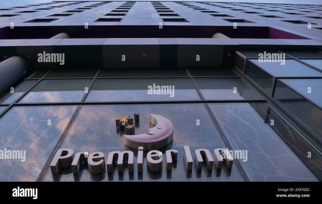 The Premier Inn hotel at Gatwick Airport North Terminal Stock Photo - Alamy