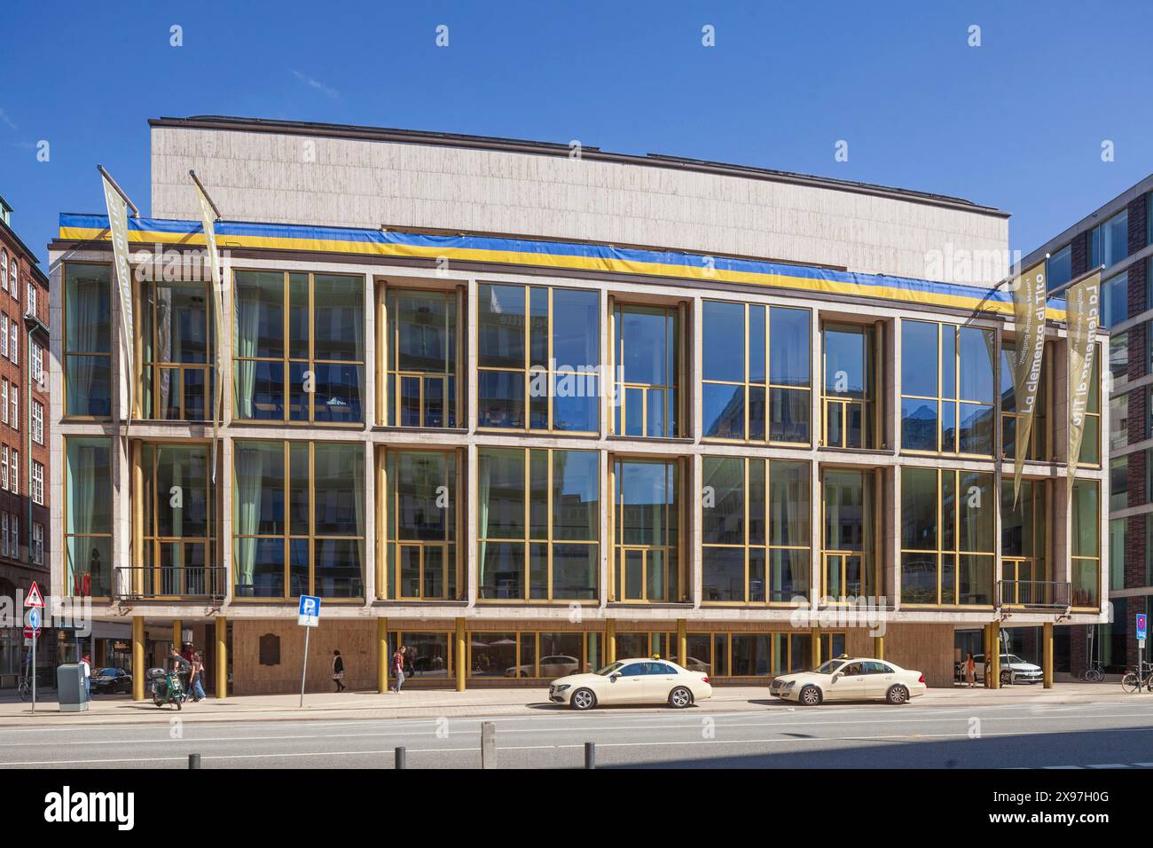 Hamburg State Opera, Hamburg, Germany Stock Photo - Alamy
