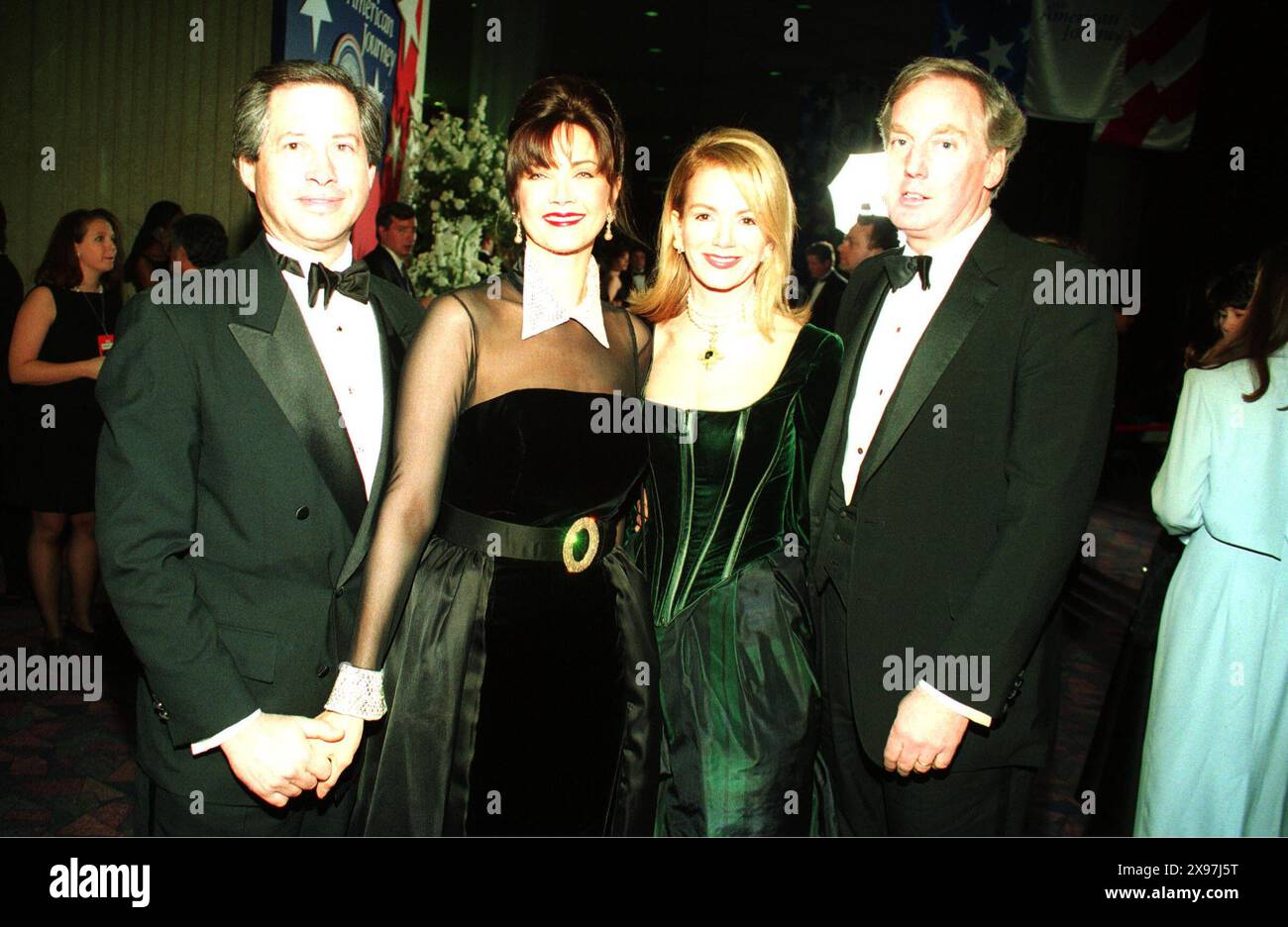 30759JKEL: INAUGURATION '97/CONDENAST PARTY.AT THE CORCORAN ART MUSEUM ...