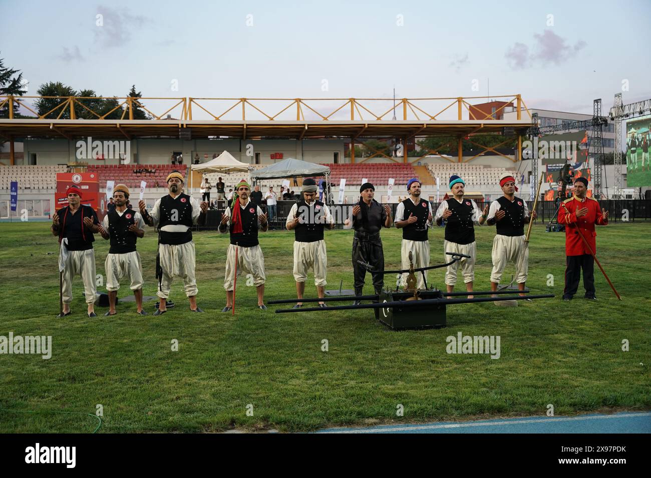 ISTANBUL, TURKIYE - SEPTEMBER 02, 2023: Reanimation of Ottoman Fire ...