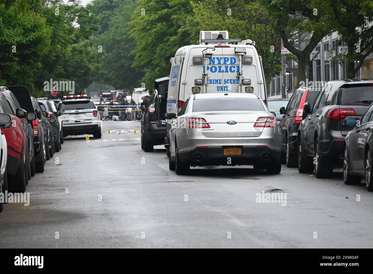 Crime scene unit nypd crime scene unit hi-res stock photography and ...